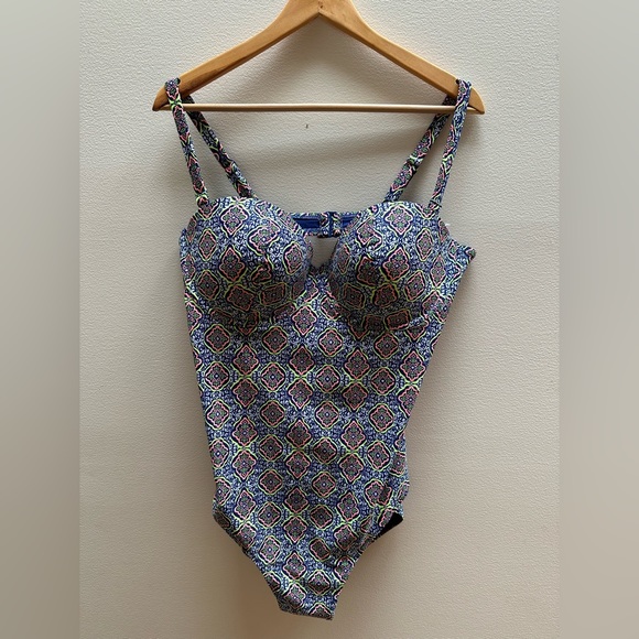 Old Navy | Swim | Old Navy Womens Swimsuit | Poshmark